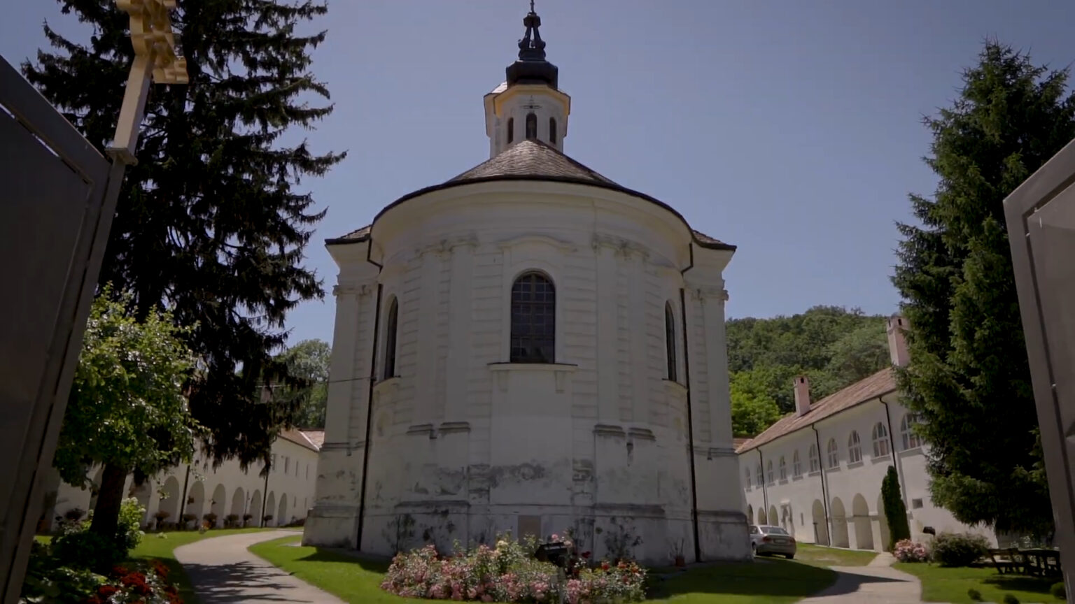 Manastiri na Fruškoj Gori - Najlepši Manastiri Koji Treba Da Posetite